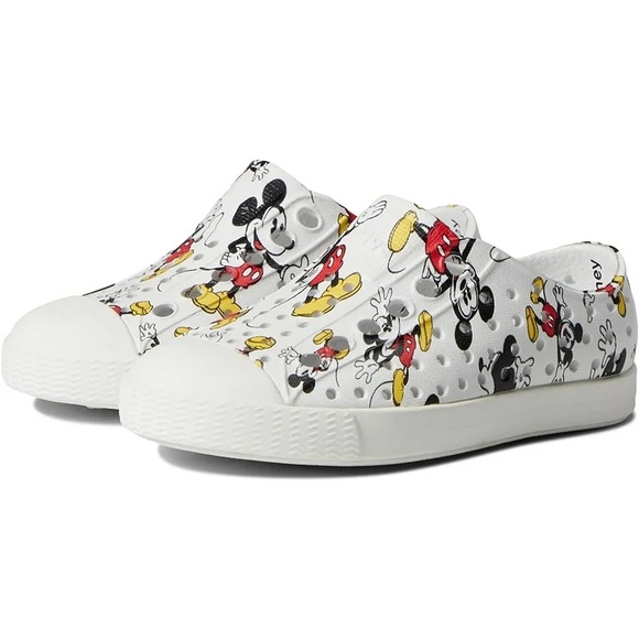Disney | Shoes | Native Disney Kids Mickey Mouse Slipon Shoes White ...
